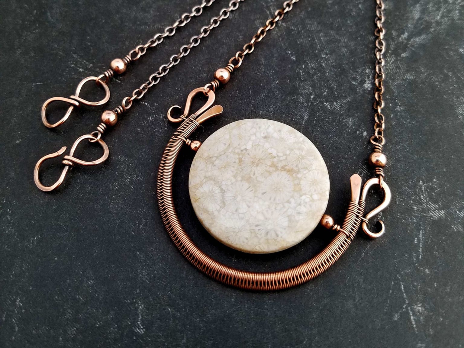 The Figure 8 Wire Weave Over Two Core Wires - Door 44 Studios