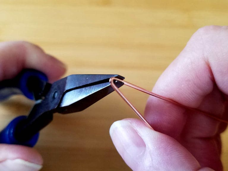 Interchangeable Figure 8 Weave Bail Tutorial - Door 44 Studios