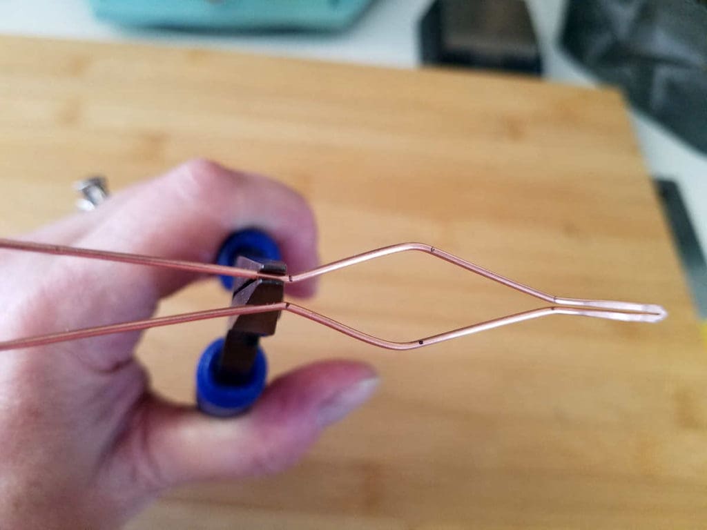 Interchangeable Figure 8 Weave Bail Tutorial - Door 44 Studios