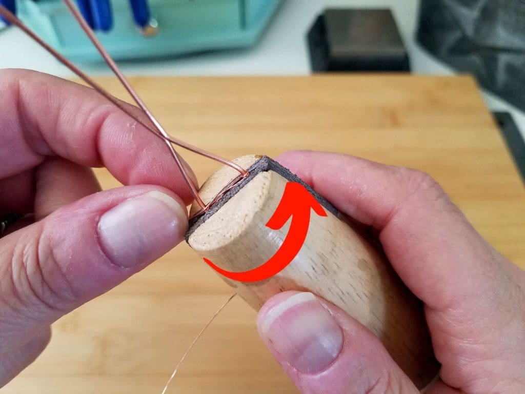 Interchangeable Figure 8 Weave Bail Tutorial - Door 44 Studios